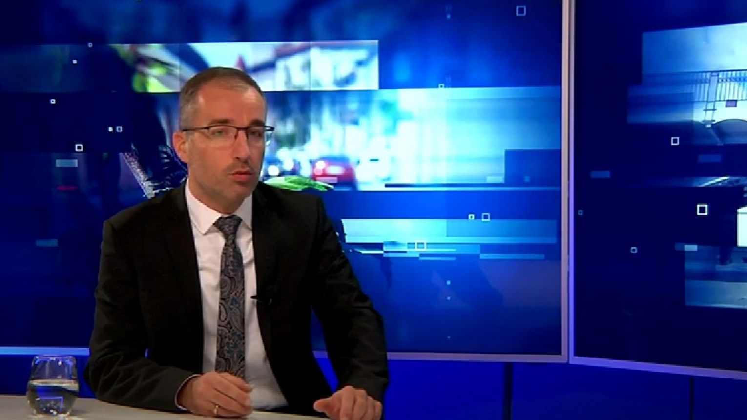 Marcinkiewicz: Wskaźniki makroekonomiczne nie napawają optymizmem