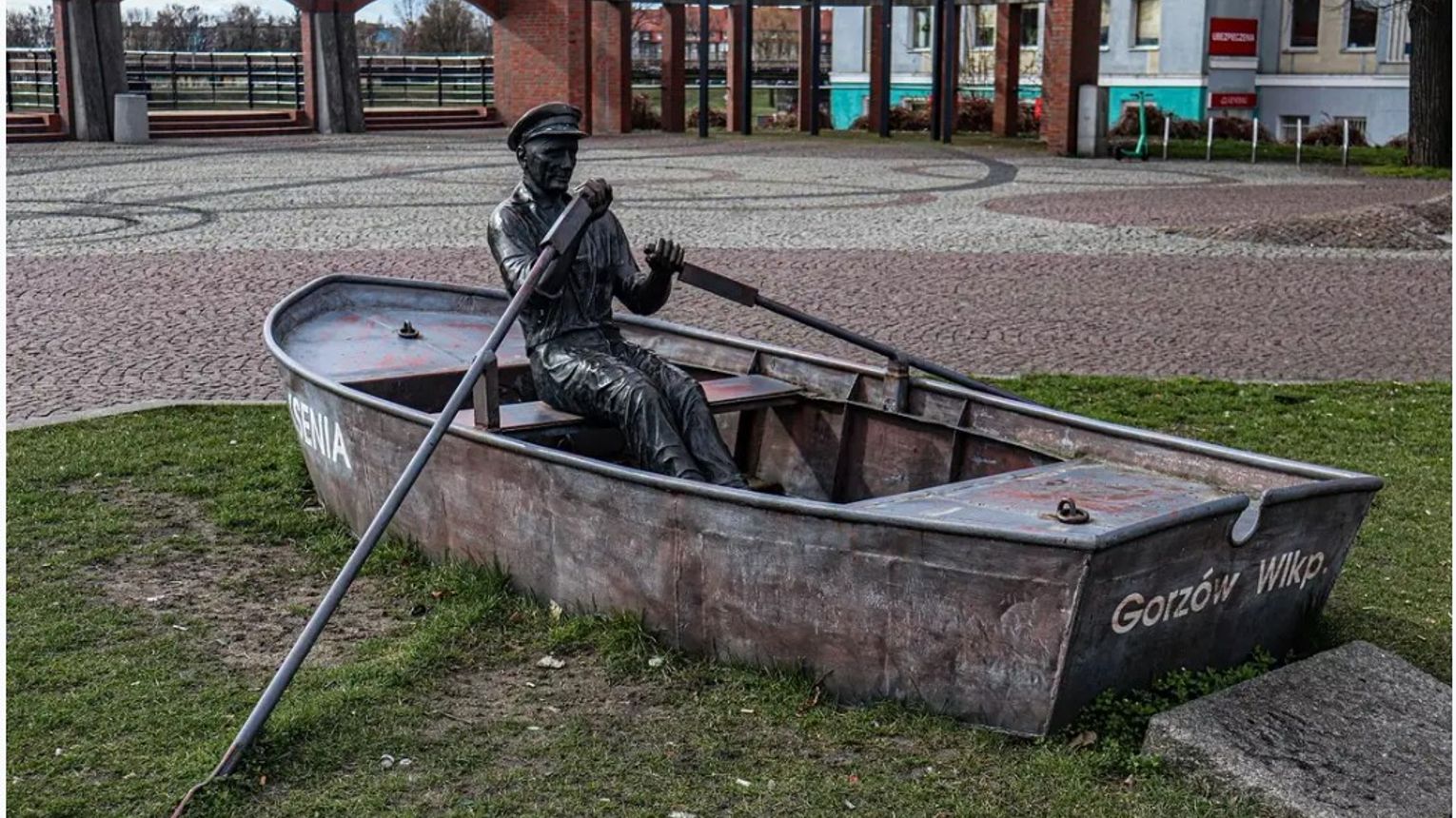 Pomnik legendarnego przewoźnika zostanie naprawiony