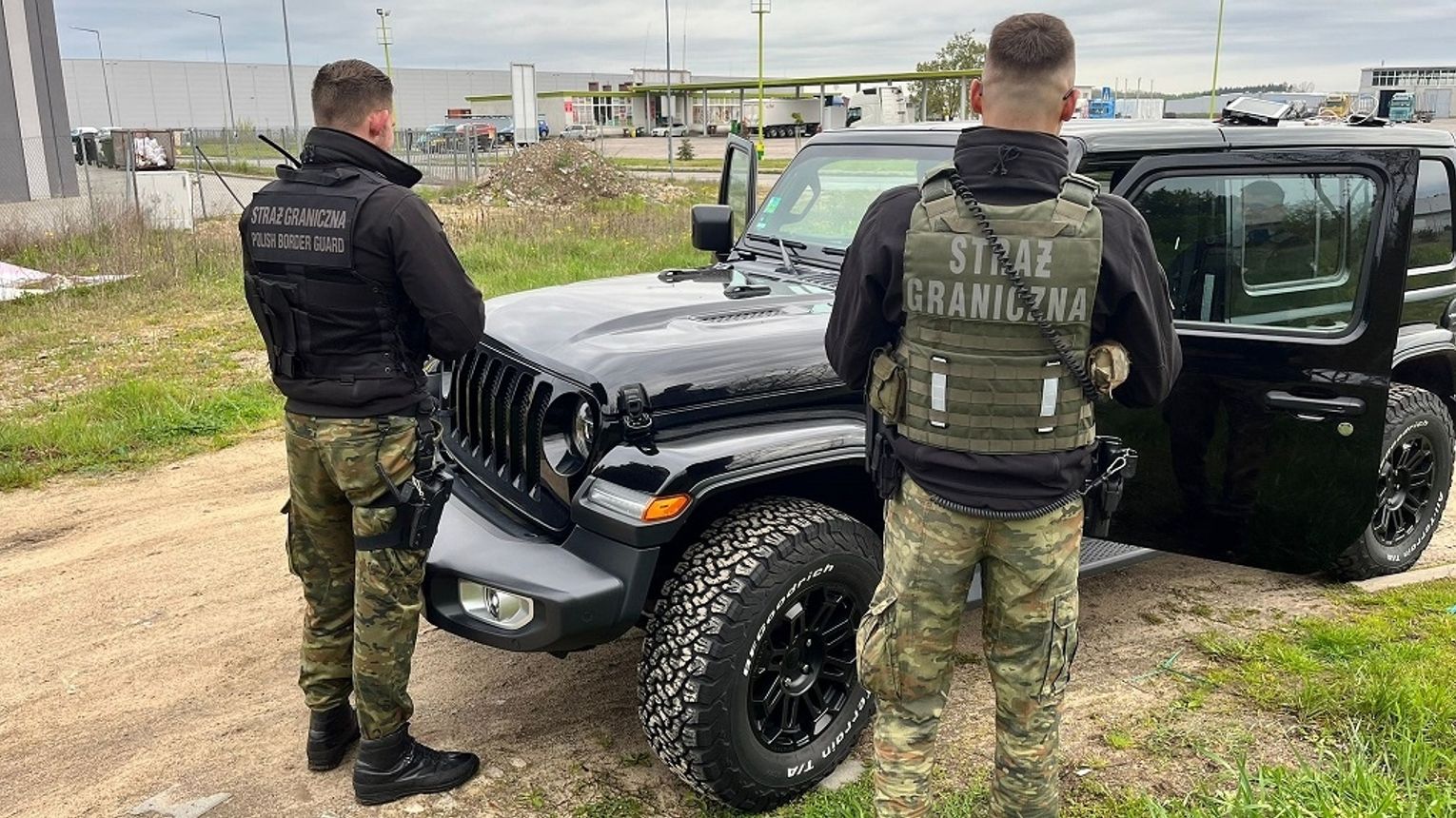 SUV-y, jeepy i kampery na celowniku złodziei